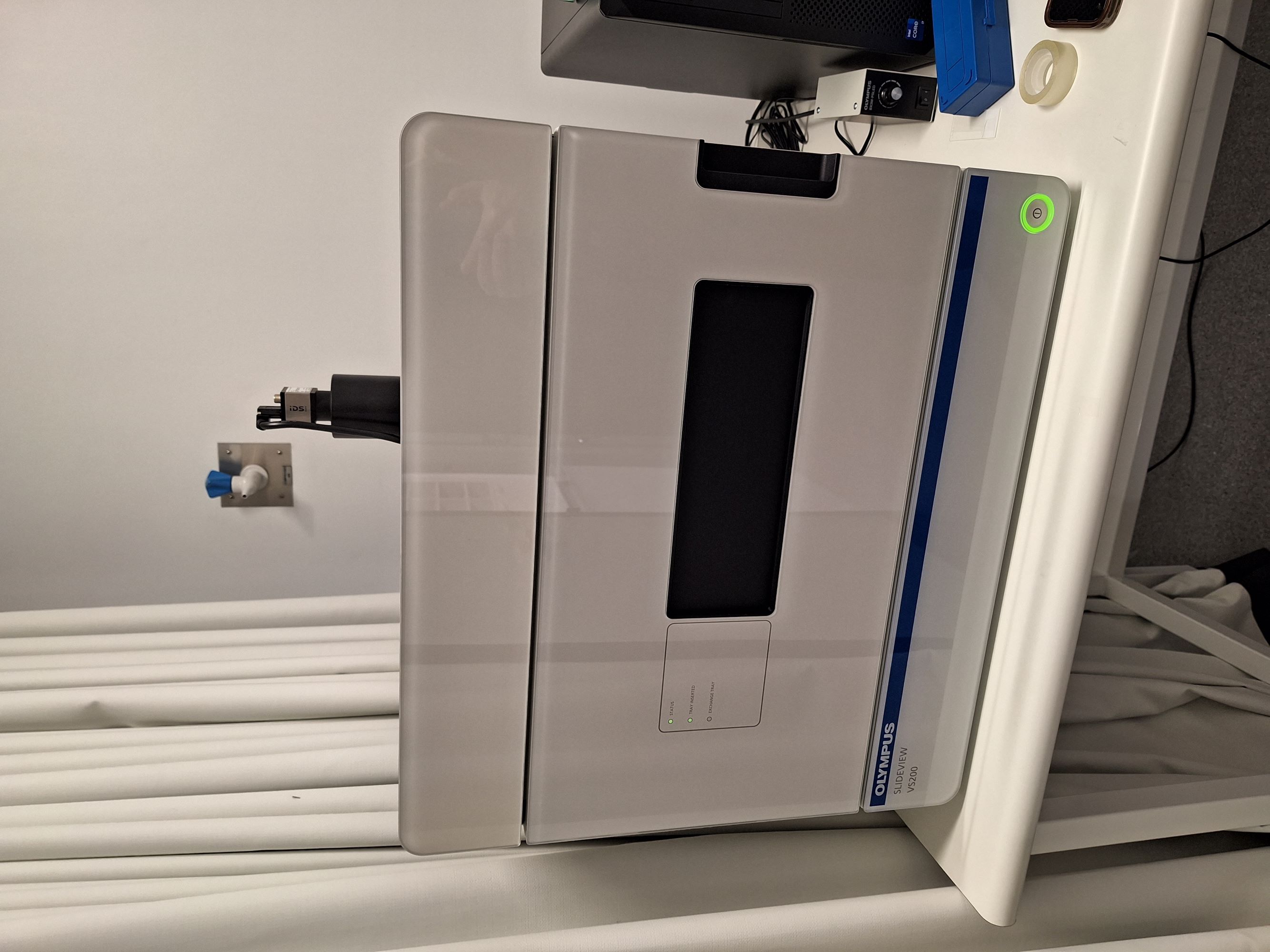 Olympus VS200 automated light microscope - Centre for Microscopy and Microanalysis - University ...